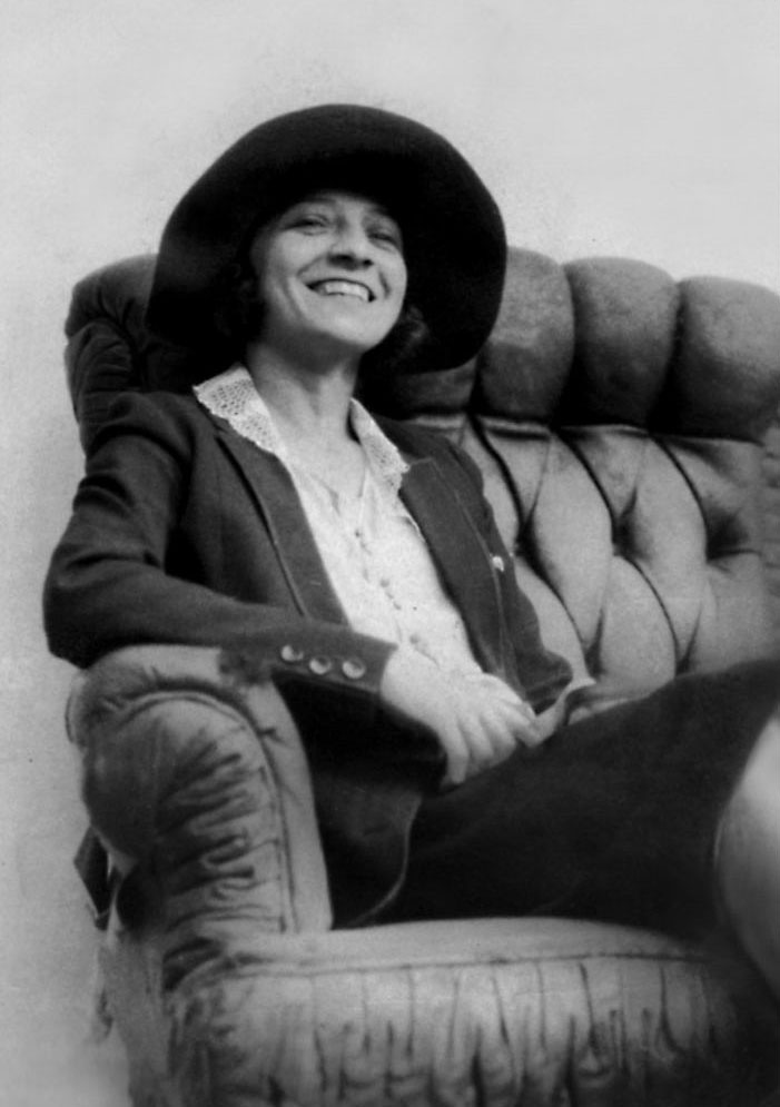 Magda Portal (1900-1989) – Fuentes Históricas del Perú