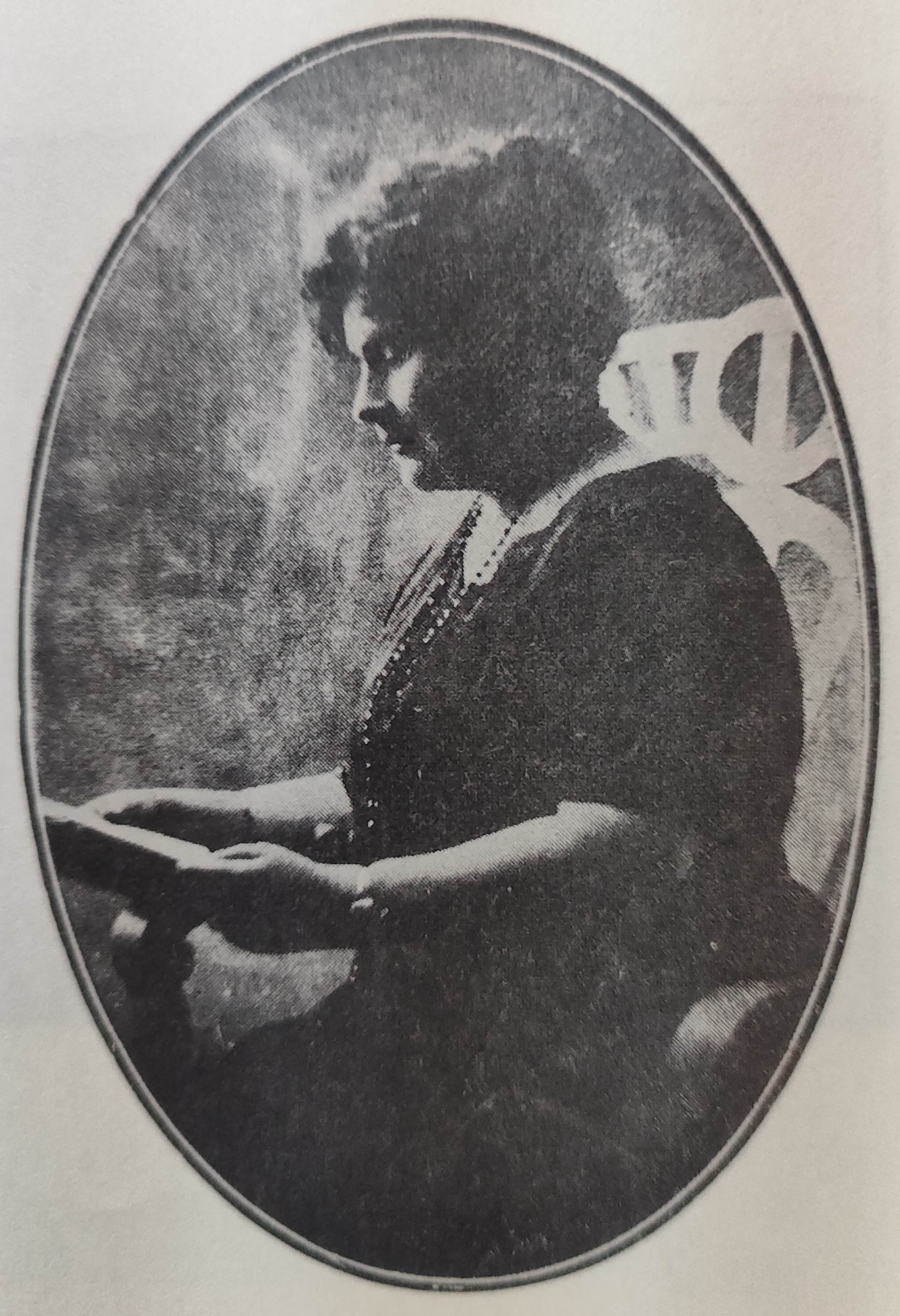 María Negrón Ugarte ([1887]-1935) – Fuentes Históricas del Perú